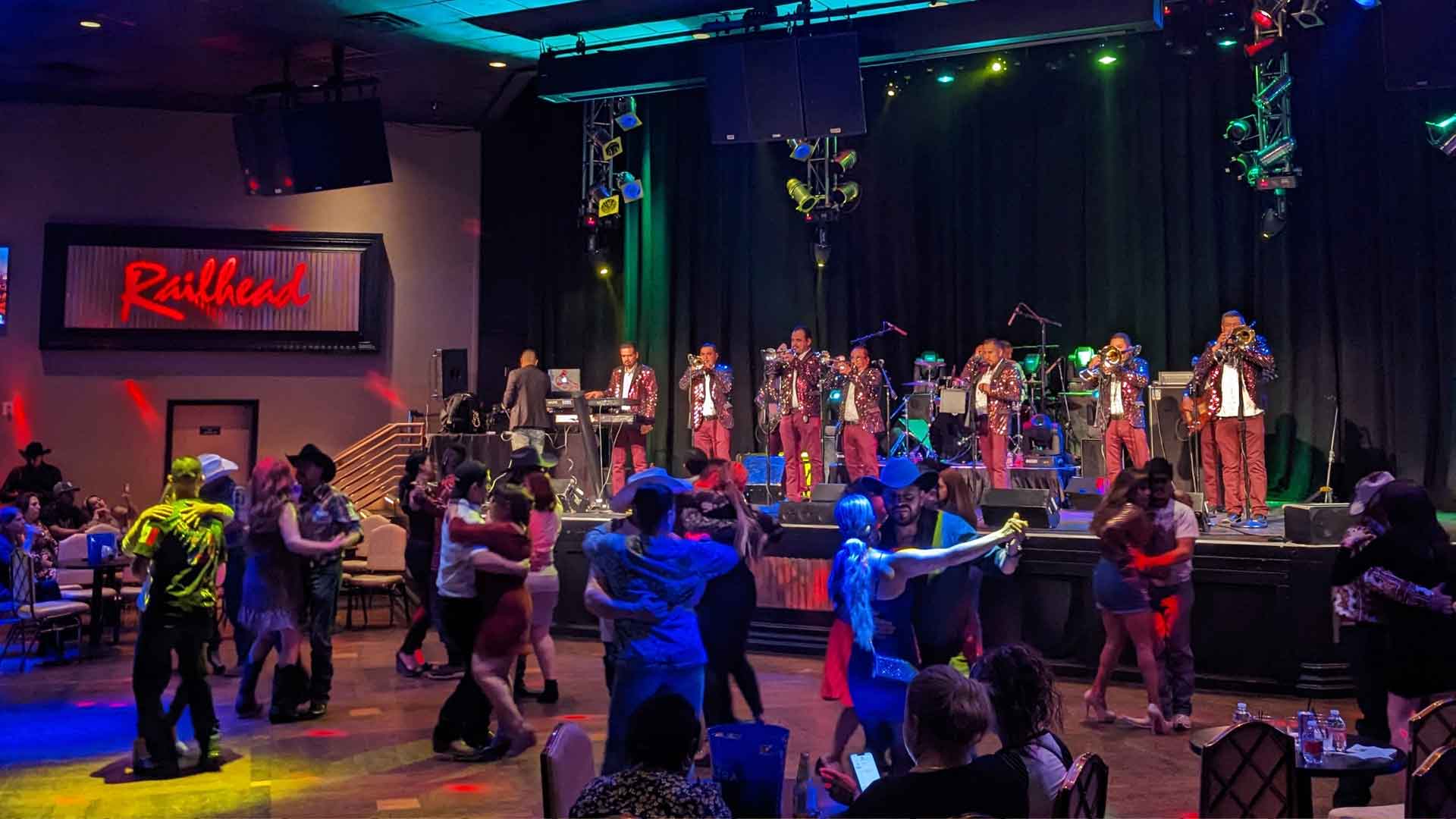 Full Guide to The Best Small Concert Venues in Las Vegas | VegasNews ...