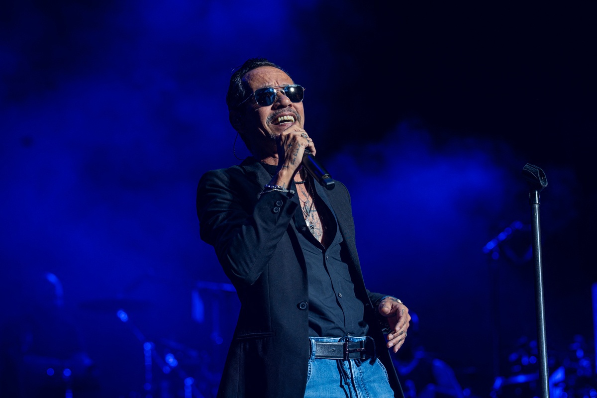 Marc Anthony Signs On For Residency At Fontainebleau Las Vegas